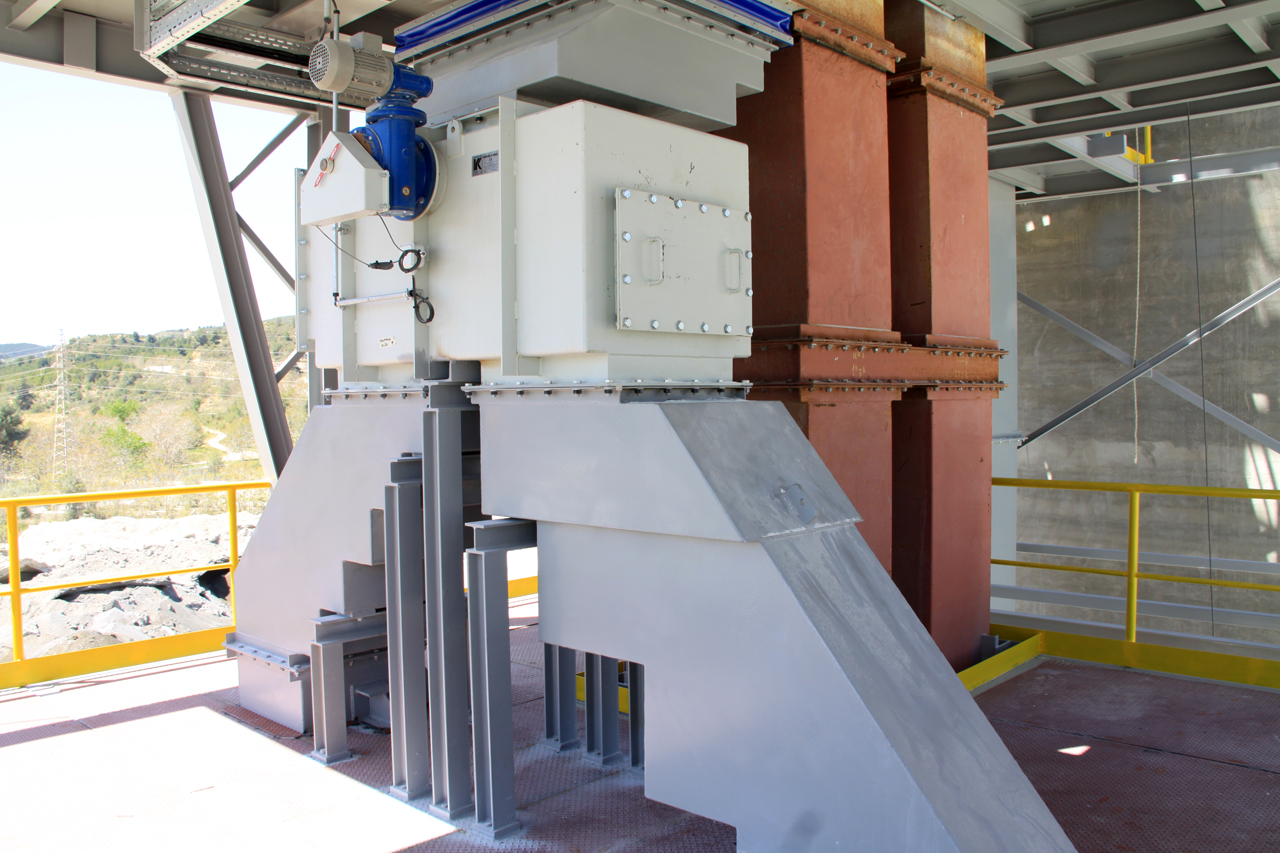 White Clinker Silo – PRÓSPER INGENIEROS – NÓVETOS